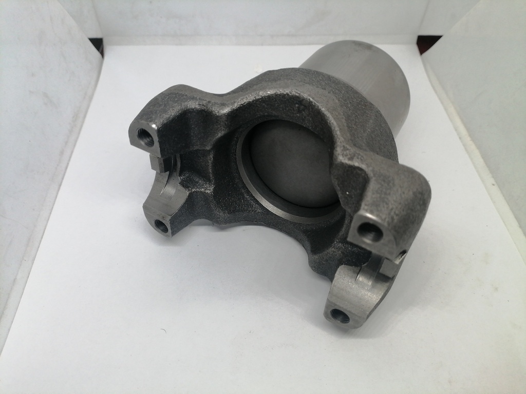 YUGO DE TRANSMISION PARA JOHN DEERE AT326544 | pachara-refacciones.com